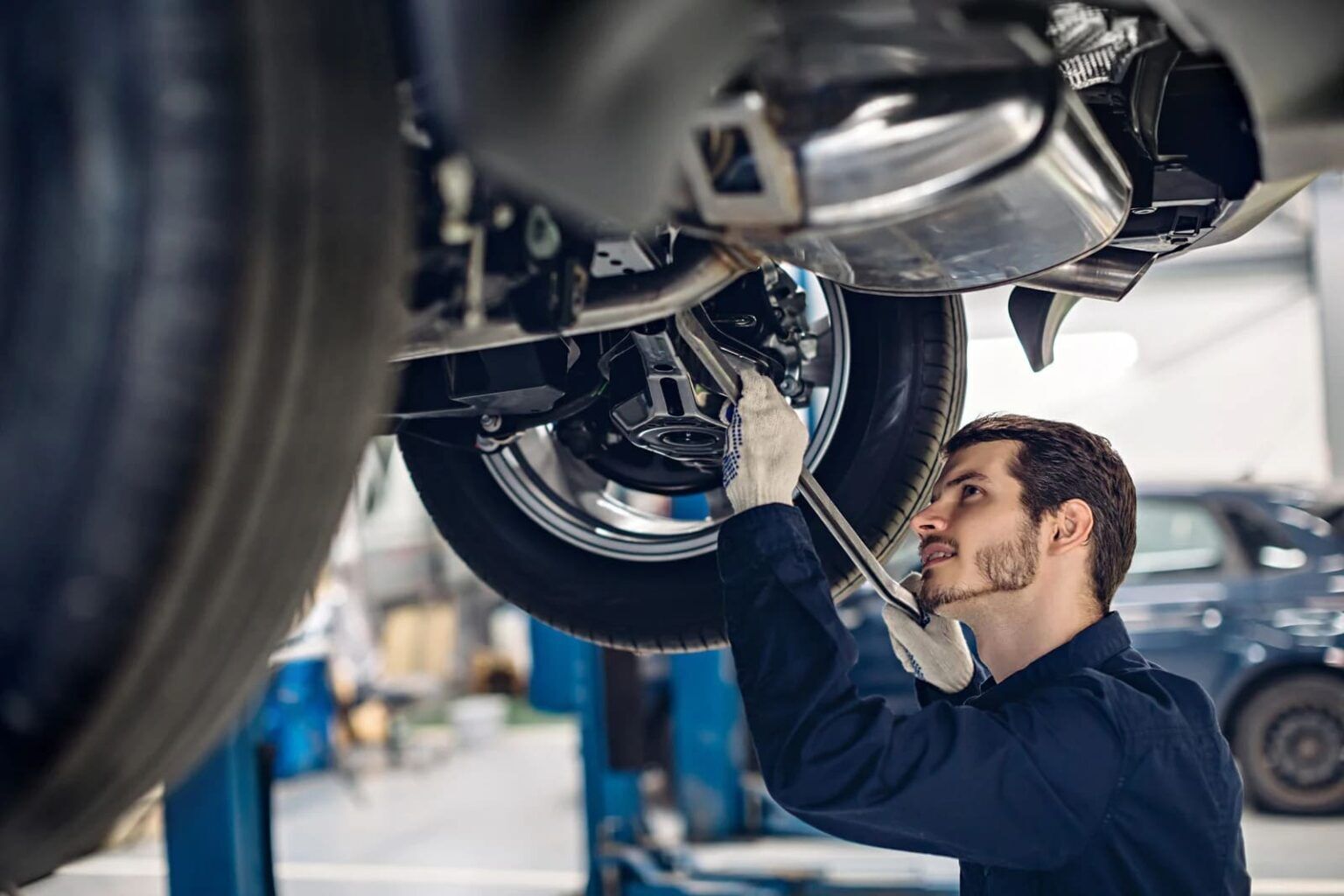BMW Service vs. Repair: What's the Difference and When Do You Need Each ...